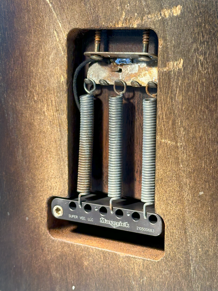 Maverick Bridge with "BarnStormer" Body- Tobacco Color – SuperVee